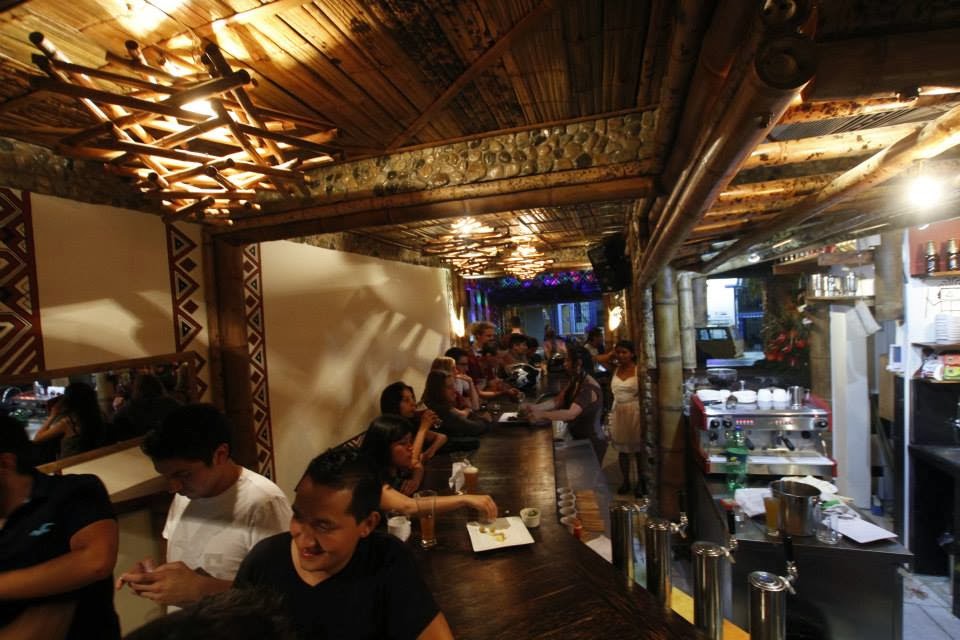 EscoBar Café fue inaugurado oficialmente en Puyo con gran asitencia de ...