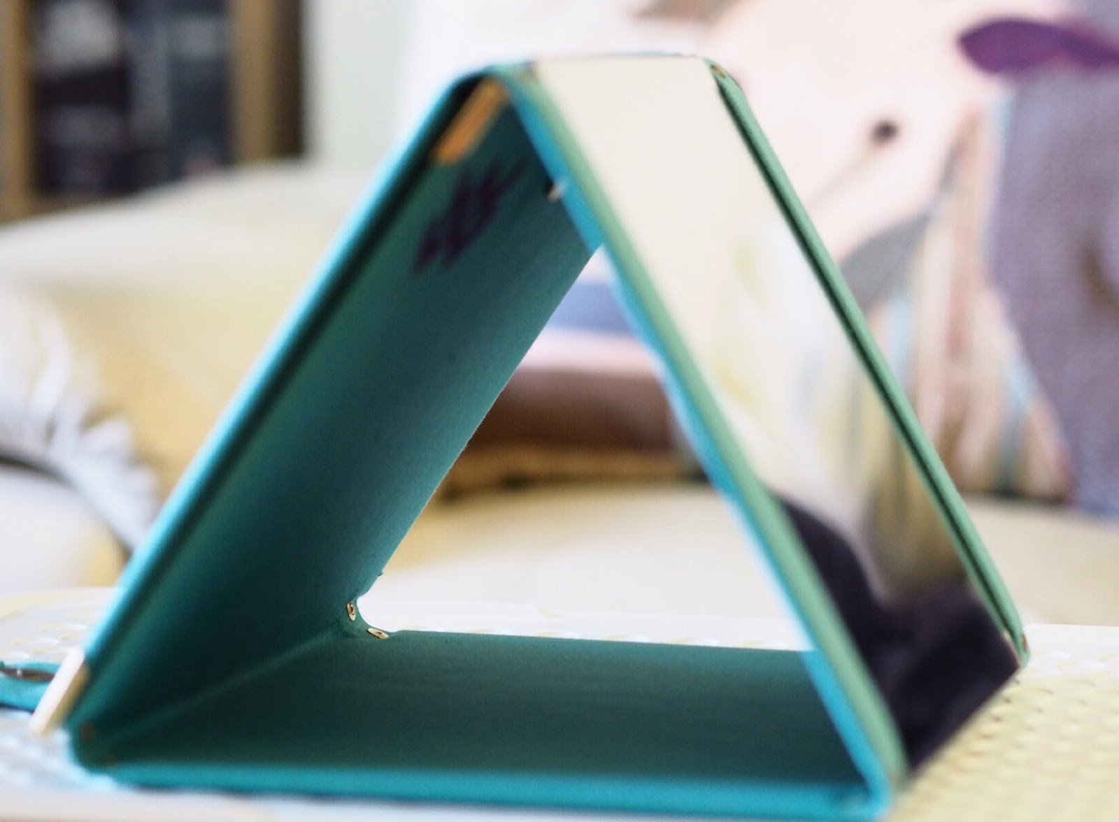 Magic Mirror - Get Lippie