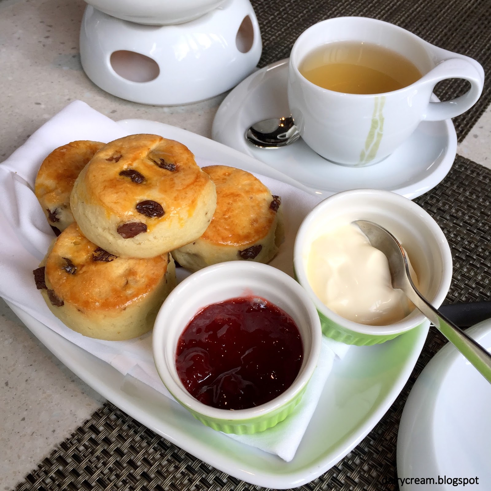 Lime Patissserie @ PARKROYAL on Pickering : Tiers of Joy Afternoon Tea