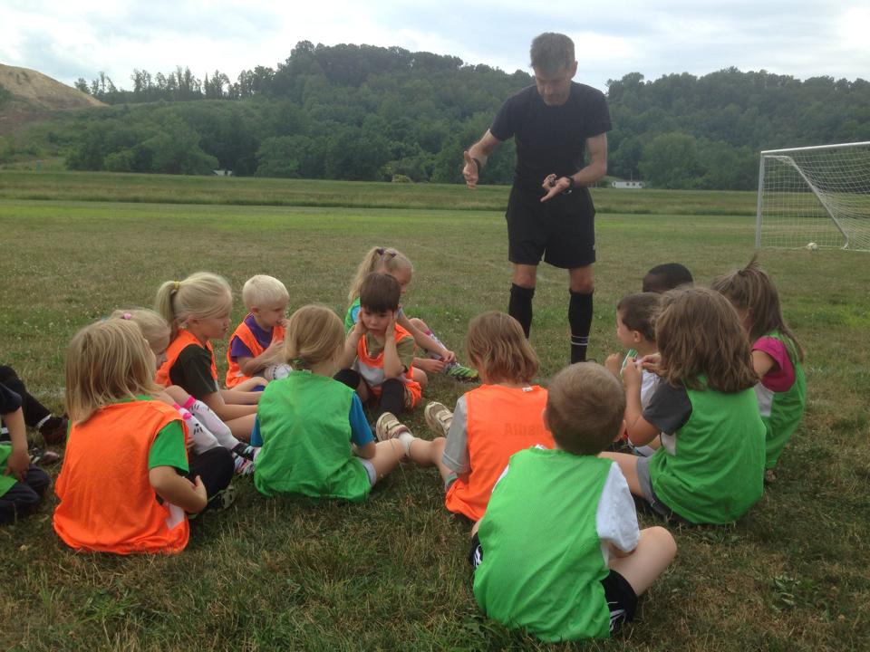 How To Soccer Sunday Stars Training League For 4 And 5 Year Olds How To Soccer Sunday Stars Training League For 4 And 5 Year Olds
