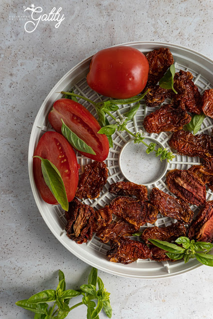 Suszone pomidory - jak zrobić