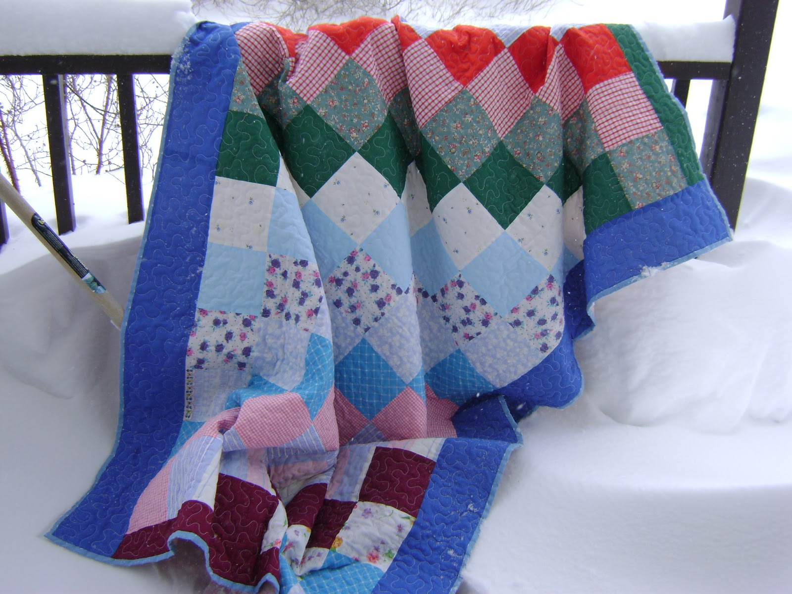 TEA TIME CREATIONS : SNOW QUILTS