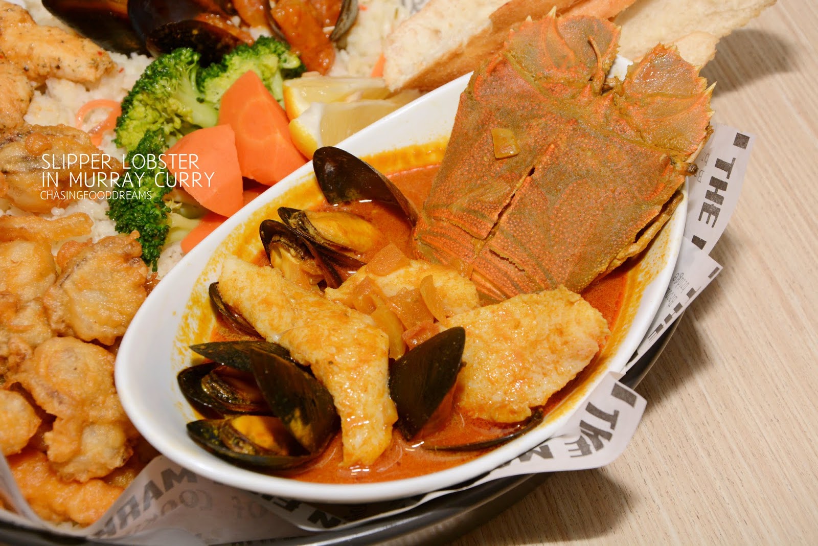 CHASING FOOD DREAMS: Manhattan FISH MARKET New Menu