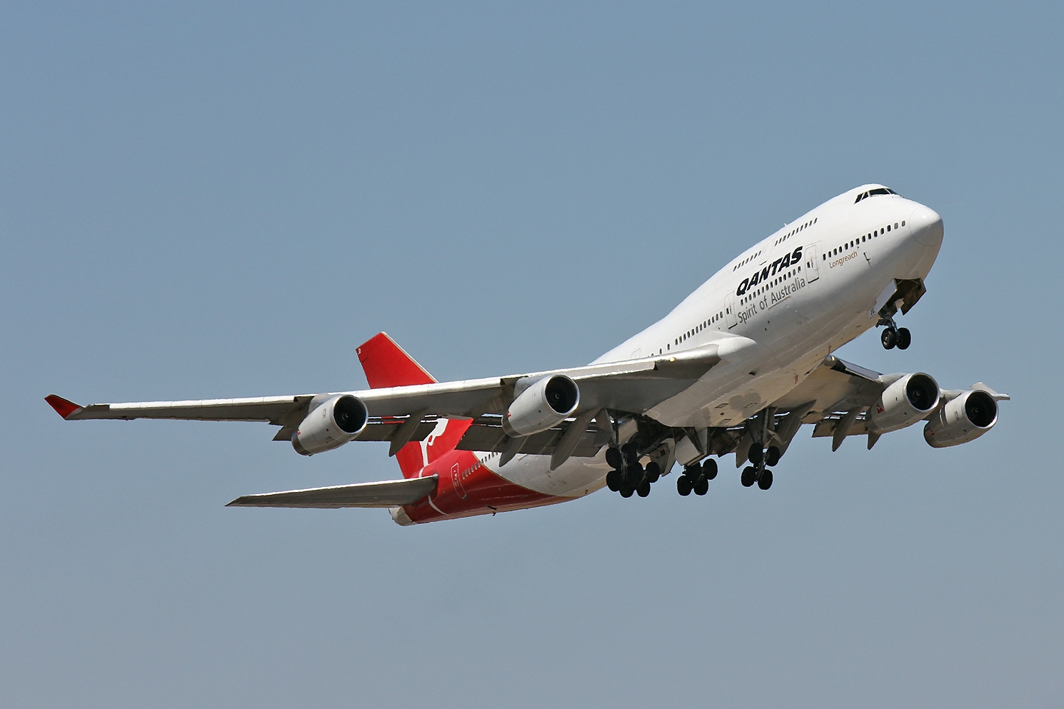 Perth Airport Spotter's Blog: B747-438 VH-OJD 'QF575/580' today
