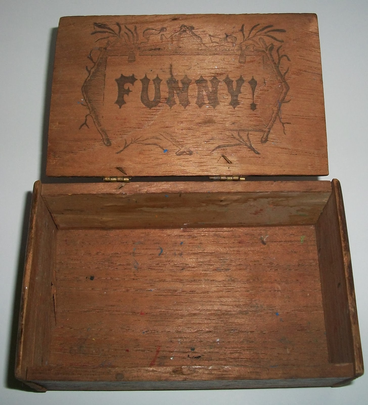 Dull Tool Dim Bulb: A Funny Box