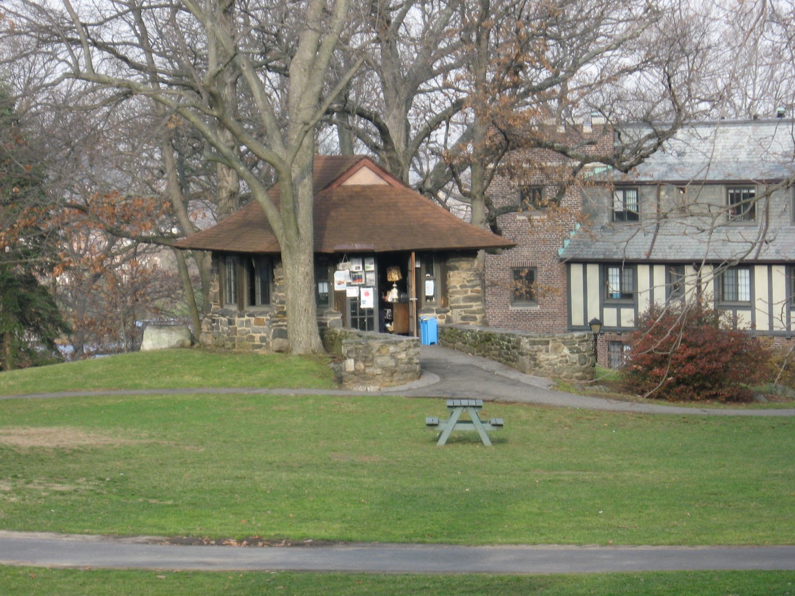 Tour college: Sarah Lawrence College, Bronxville, NY