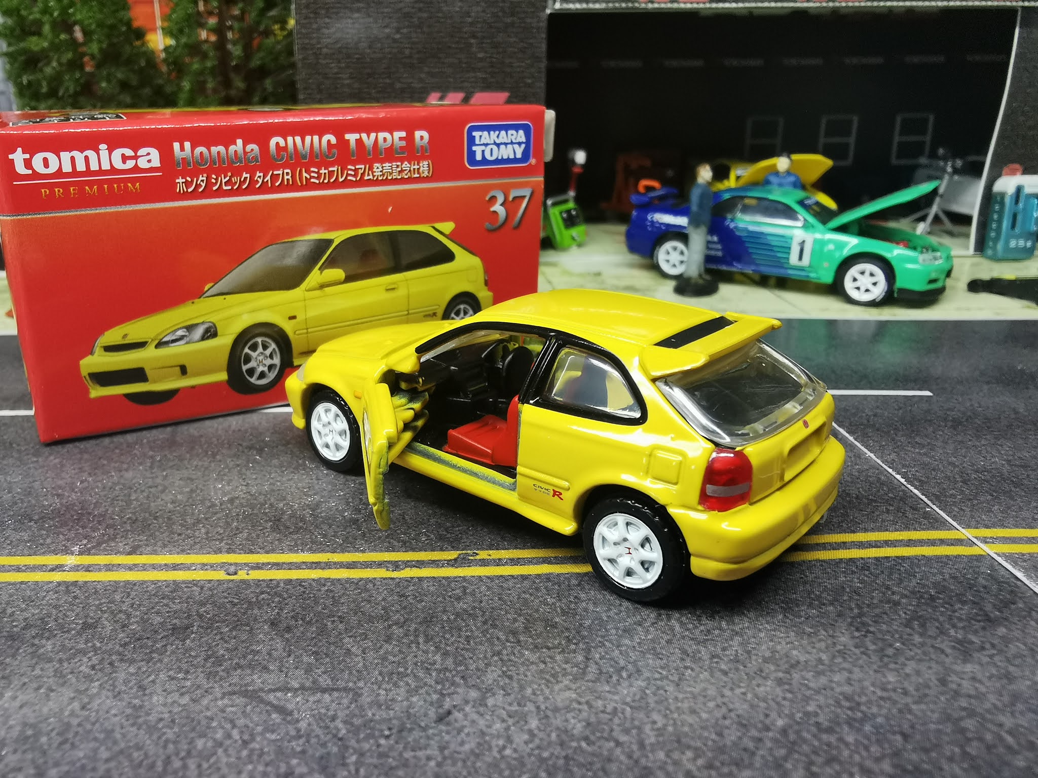 Tomica Premium #37 | Honda Civic Type R EK9 | Fred DieCast 1/64