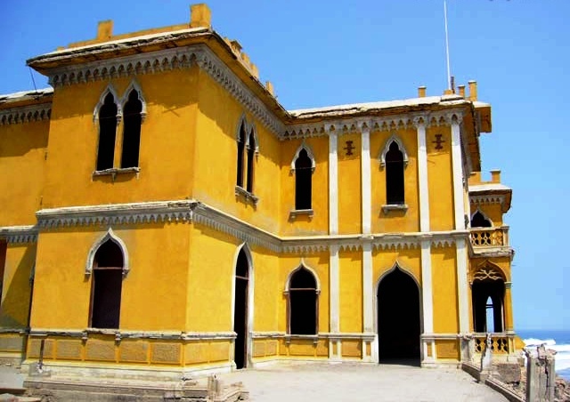 IMAGENES Y TEXTOS SELECTOS: LOS CASTILLOS DEL PERU - IV PARTE