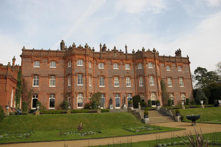 thequacksoflife: Hughenden Manor