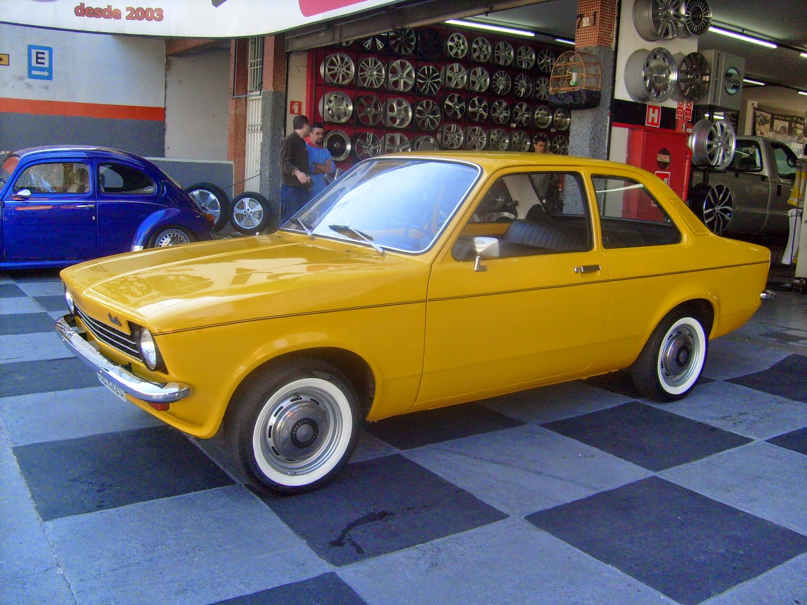 lc3 pneus e rodas: CHEVETTE 1974 TUBARÃO