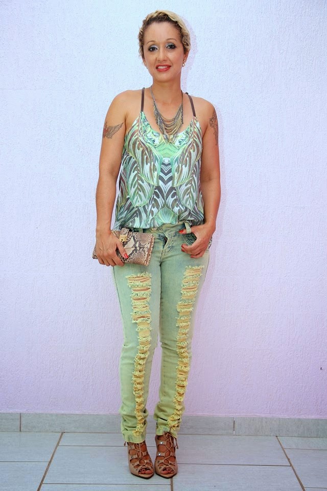 Depois dos 40: OS LOOKS APIMENTADOS DA MORENA JAMBO