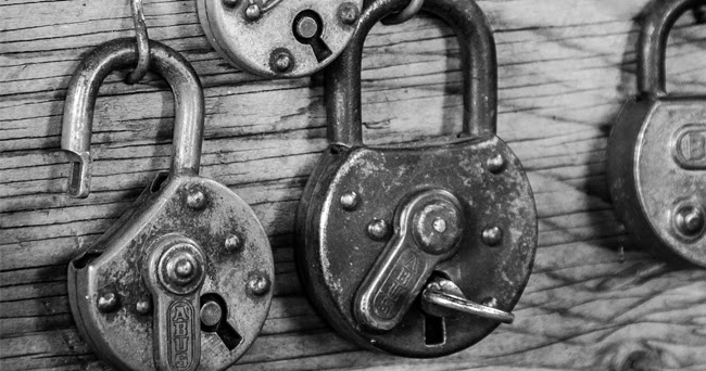 ESCAPE-ROOM: ABRE EL CANDADO