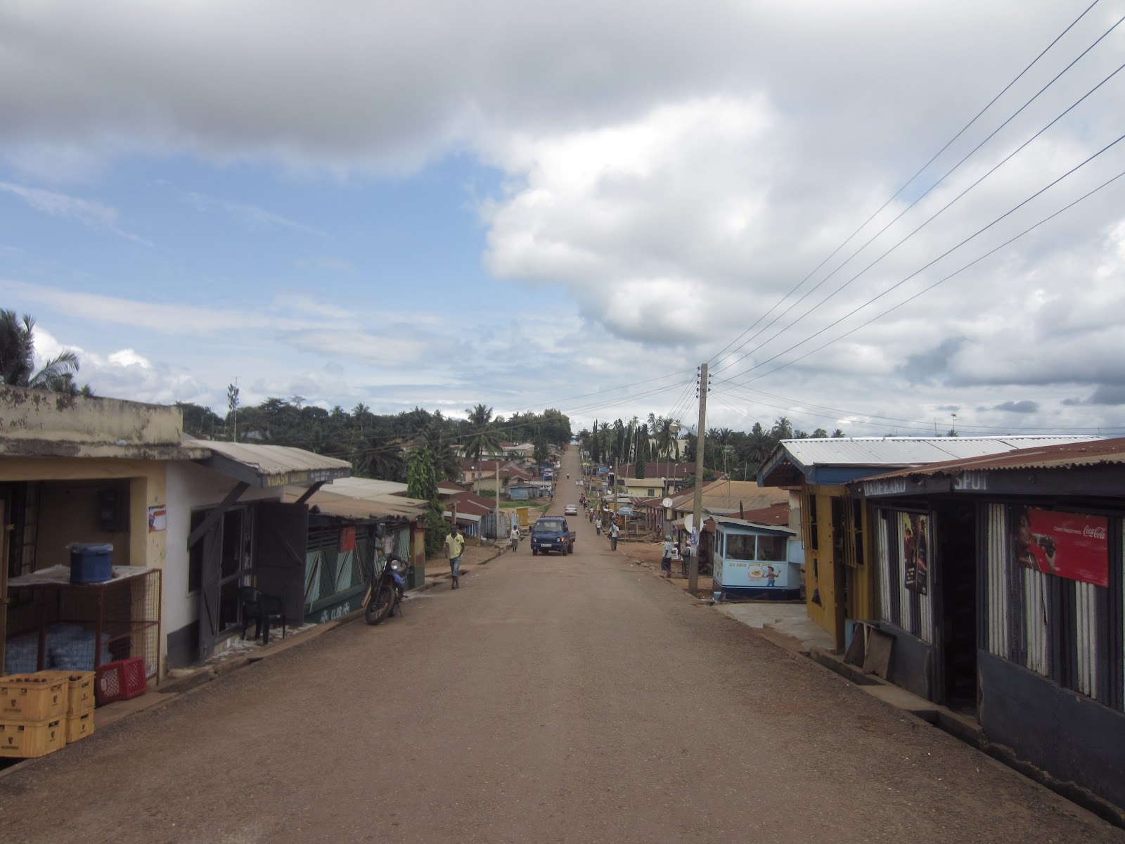 Twi Twi Claudi !: Welcome to Akwatia