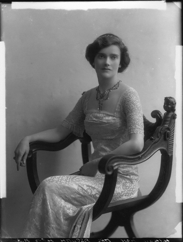 The Kissed Mouth: Friday 4th December - Lady Cynthia Asquith