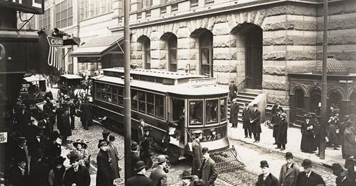 28 Fantastic Vintage Photographs Capture Street Scenes of Philadelphia ...