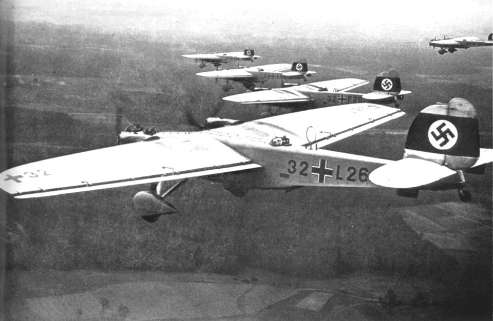 nhungdoicanh: Dornier Do-23