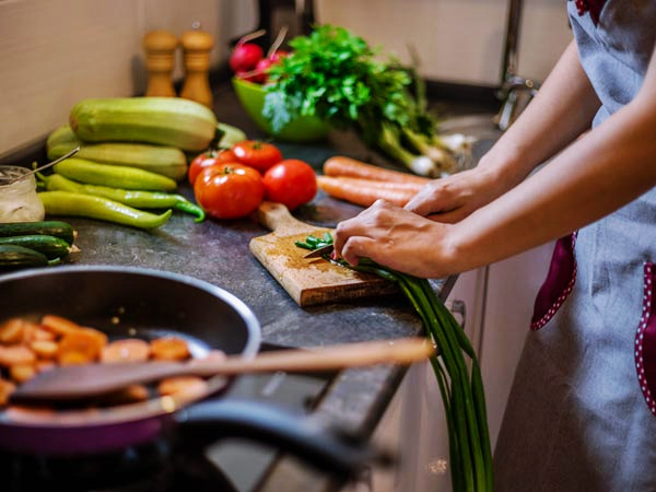 20+ Tips dan Panduan Memasak Yang Anda Perlu Tahu