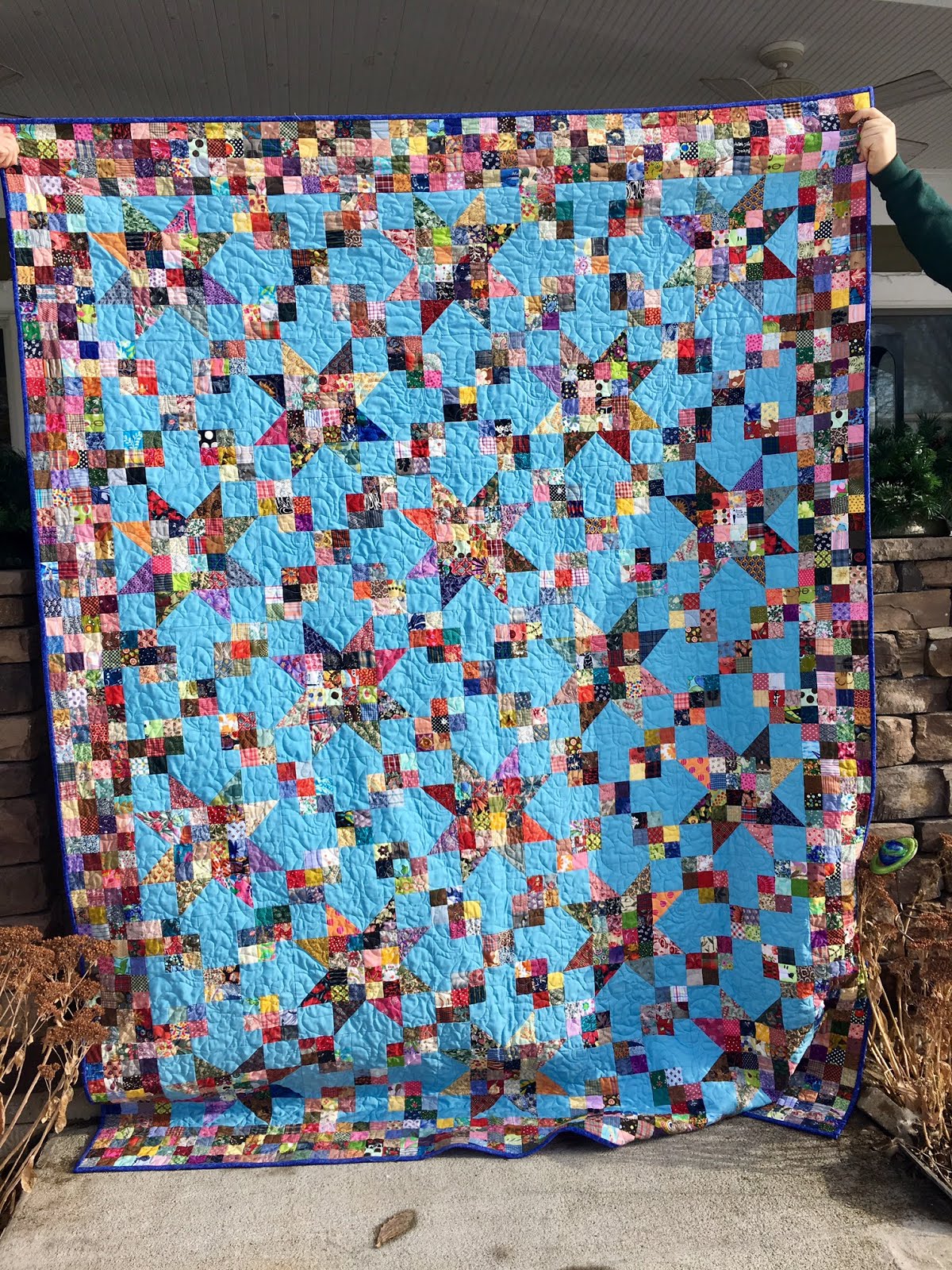 klein meisje quilts: calico rose, quilt completed