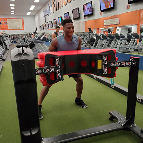 Dynamic Vs. Static Stretching: Whats The Difference?