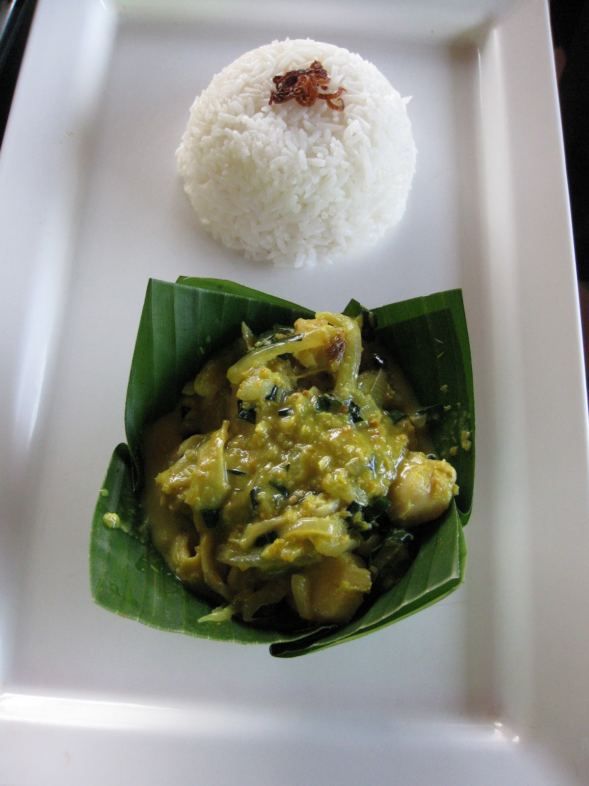 Point and Eat: Chicken Amok recipe