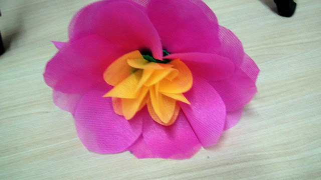 Flores e Flores: Flor de TNT - passo a passo #4