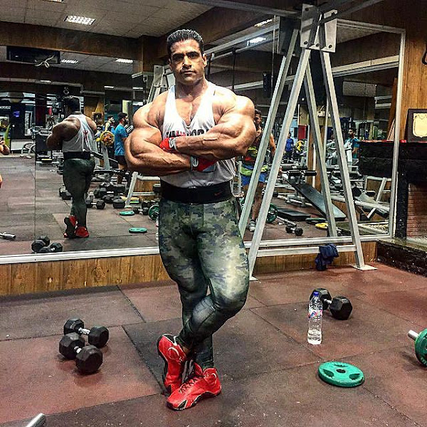 Iranian machazo Mehdi Sabzevari | World Wide BodyBuilders