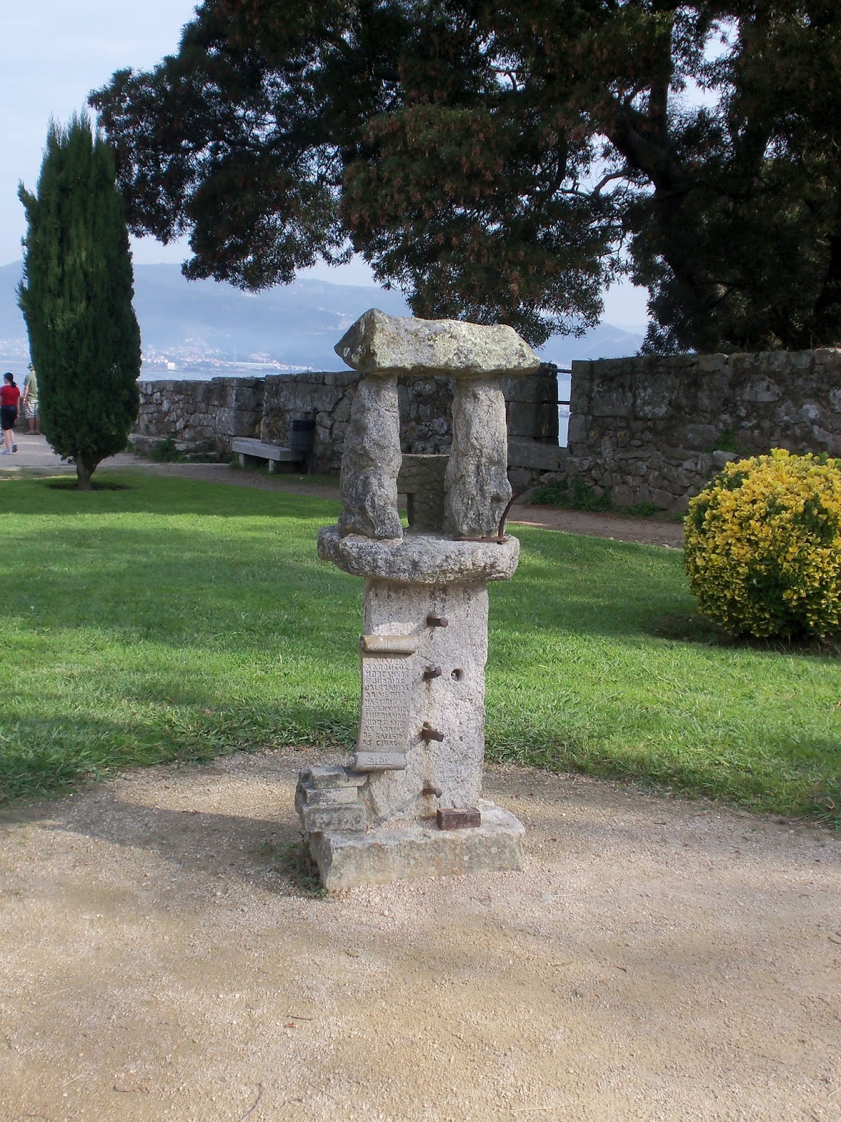 The Aeternal Swirling Fight : Celtic world - Castro of Vigo