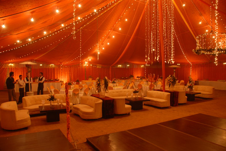 Mehndi Stage ~ Shadi Arrangements
