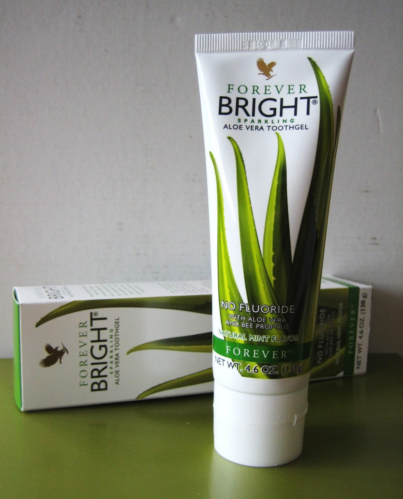 SALUD ORAL FOREVER: La crema dental del Futuro ( Forever Bright Toothgel )