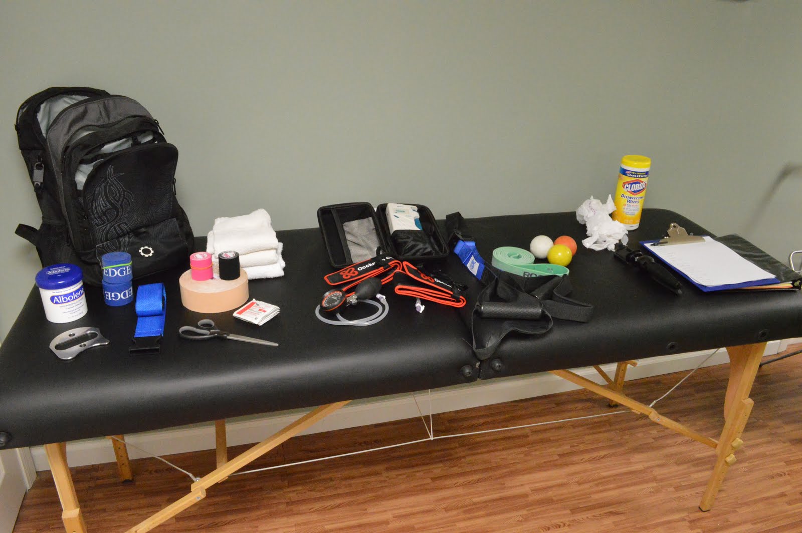 How I Treat My Patients From a Backpack | Modern Manual Therapy Blog ...