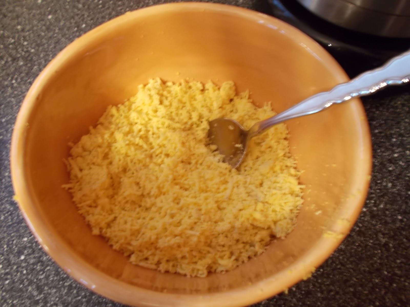Dawn's Blogalicious: Golden Rod Eggs