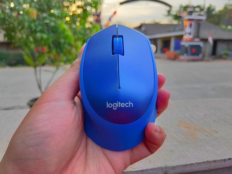 Review Logitech M331 Silent Plus, Senyap dan Nyaman Digunakan - Laptophia