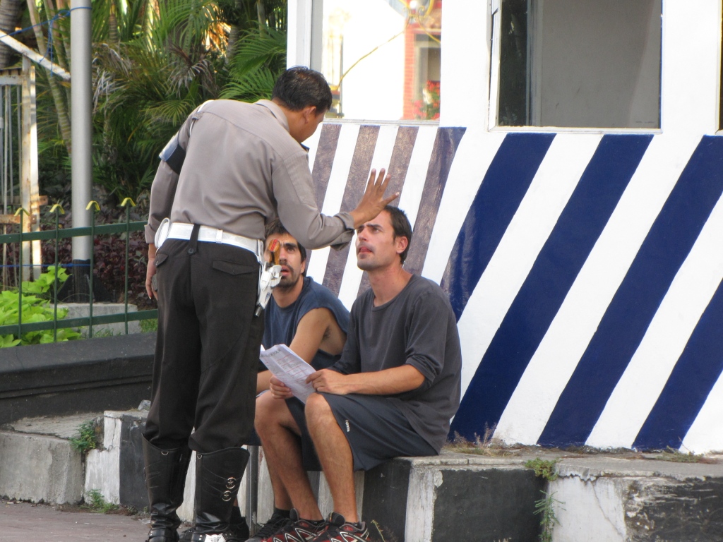 Prinsip Turis Yang Diutamakan Saat Travelling | Team Bait