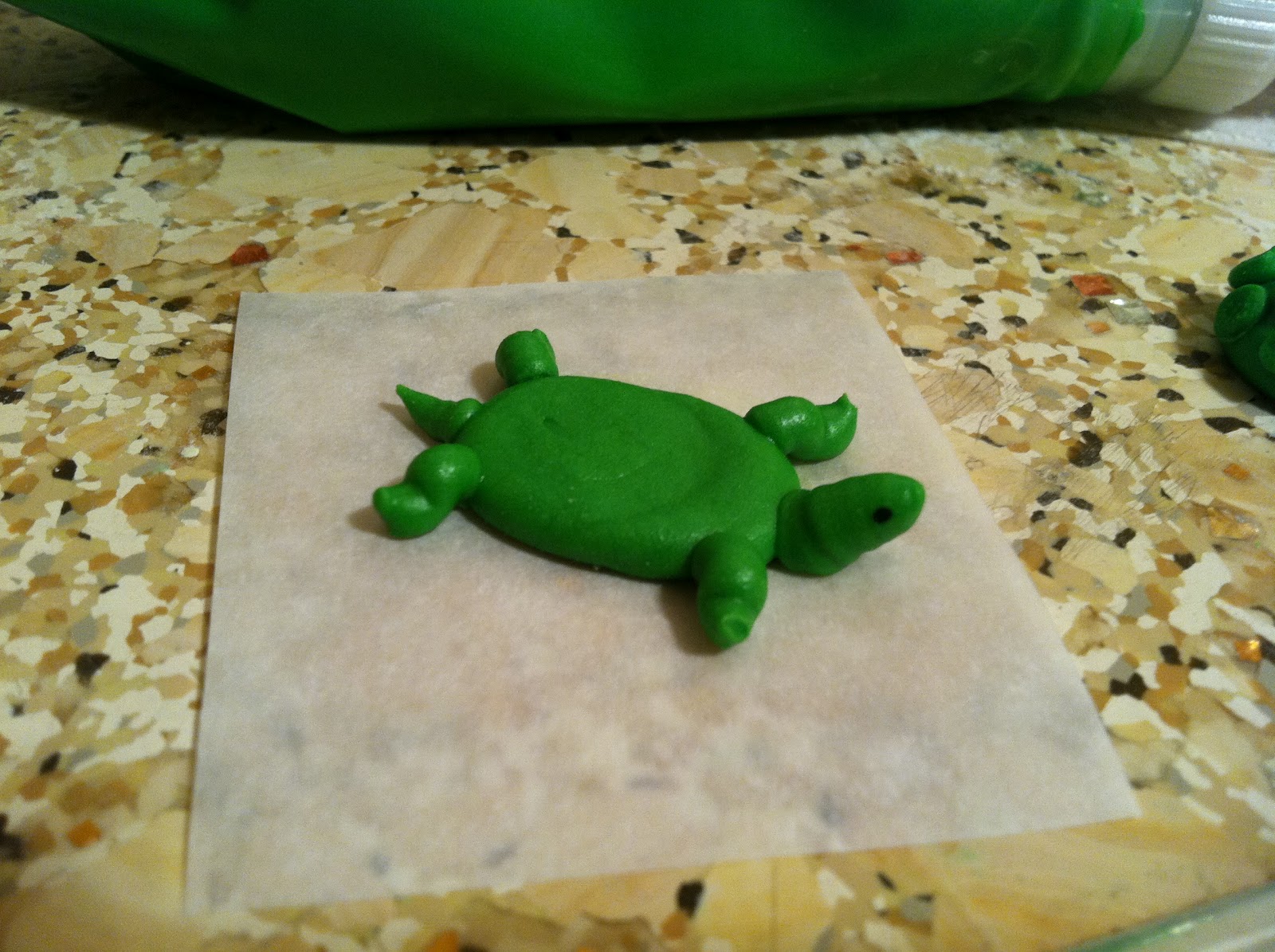 The Iced Queen: Royal Icing Turtle