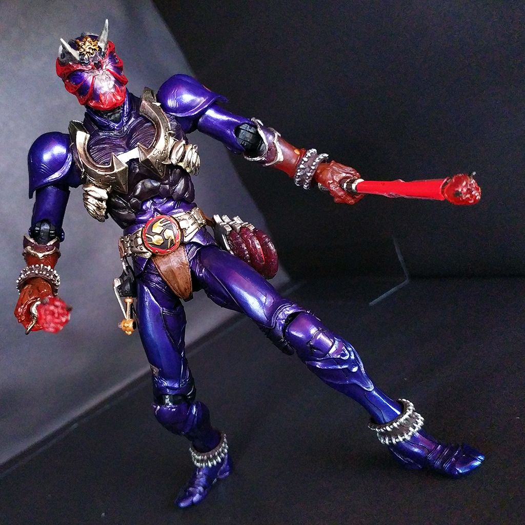 SIC Kamen Rider Hibiki (Super Imaginative Chogokin Vol. 32) Bandai, Kamen Rider Penabuh ...