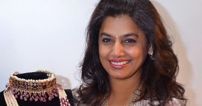 Pinky Reddy Showcasing Kundan Pearls Sets - Jewellery Designs