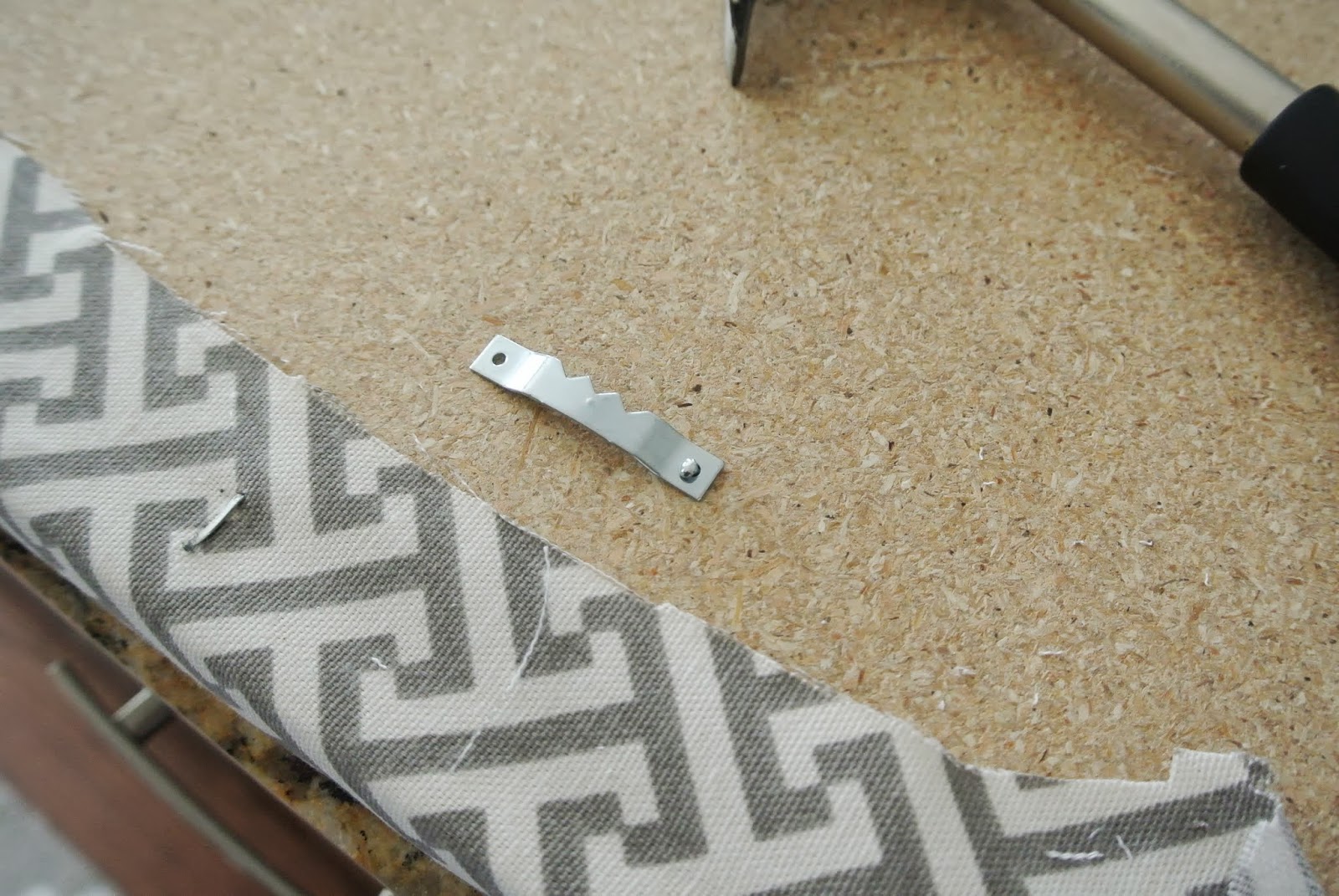 Olive Lane: DIY Tackboard