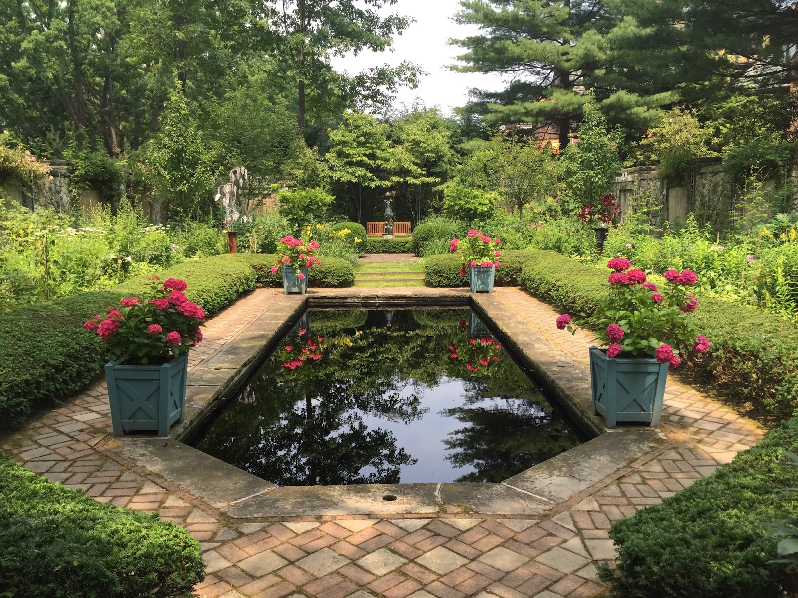 architect design™: Stan Hywet gardens