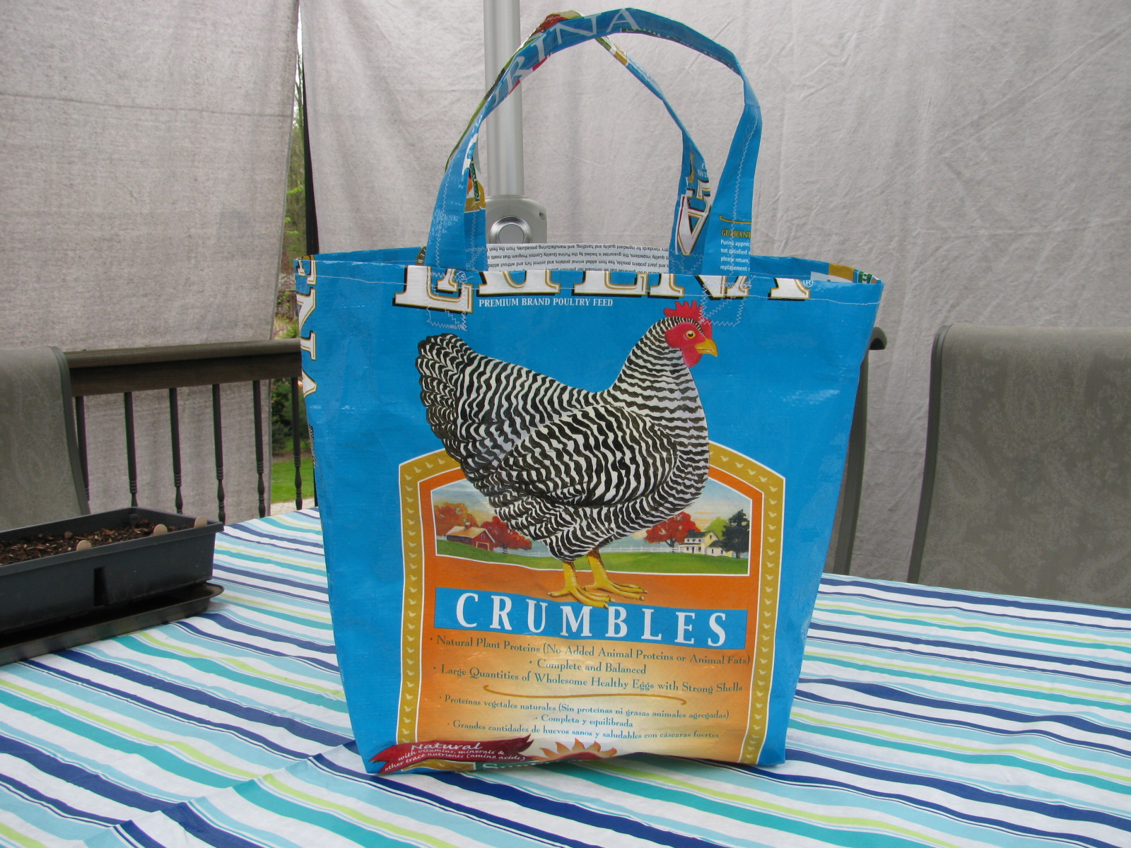 Living Simply and Deliberately: Chicken Bag Tutorial