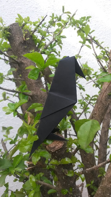 Colorido é Arte: Corvo de Origami