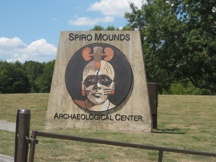 Ahalenia: Spiro Mounds, Oklahoma