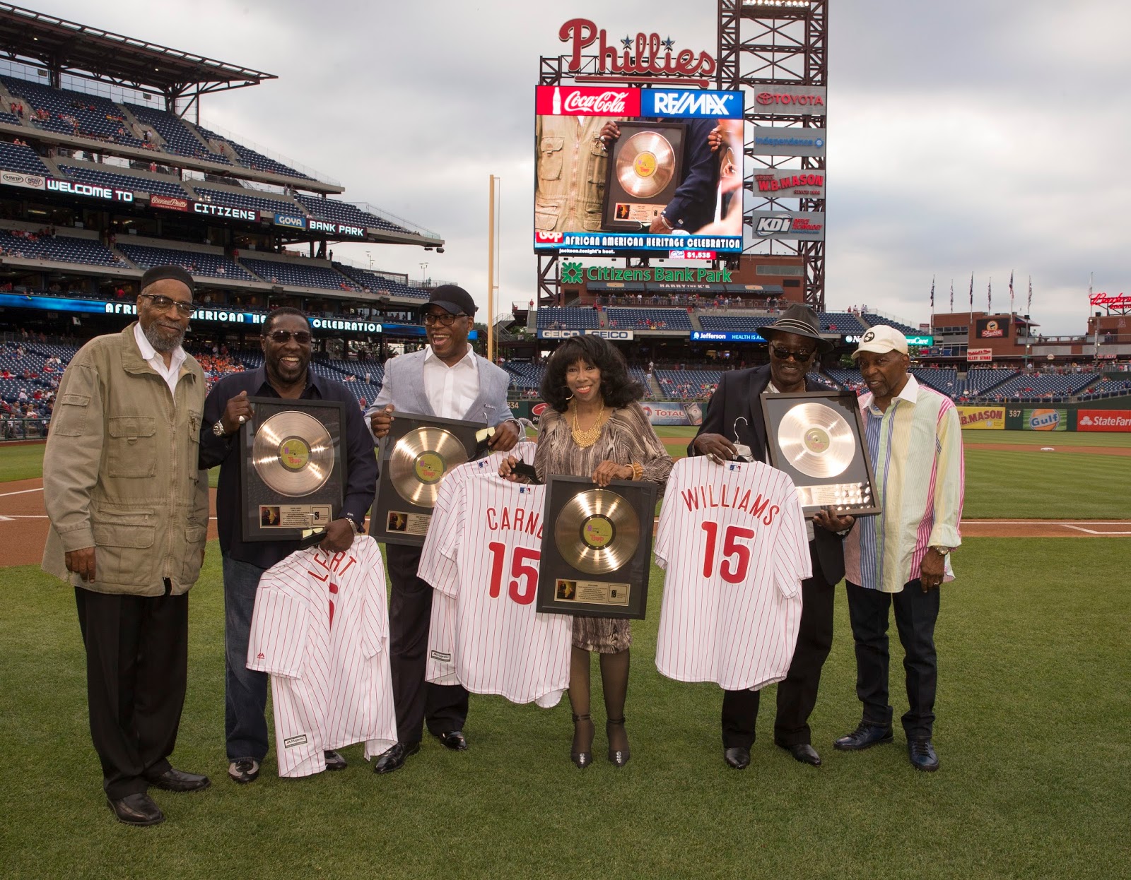 RETRO KIMMER'S BLOG: SOUND OF PHILADELPHIA LEGENDS FAMILY REUNION’ AT ...