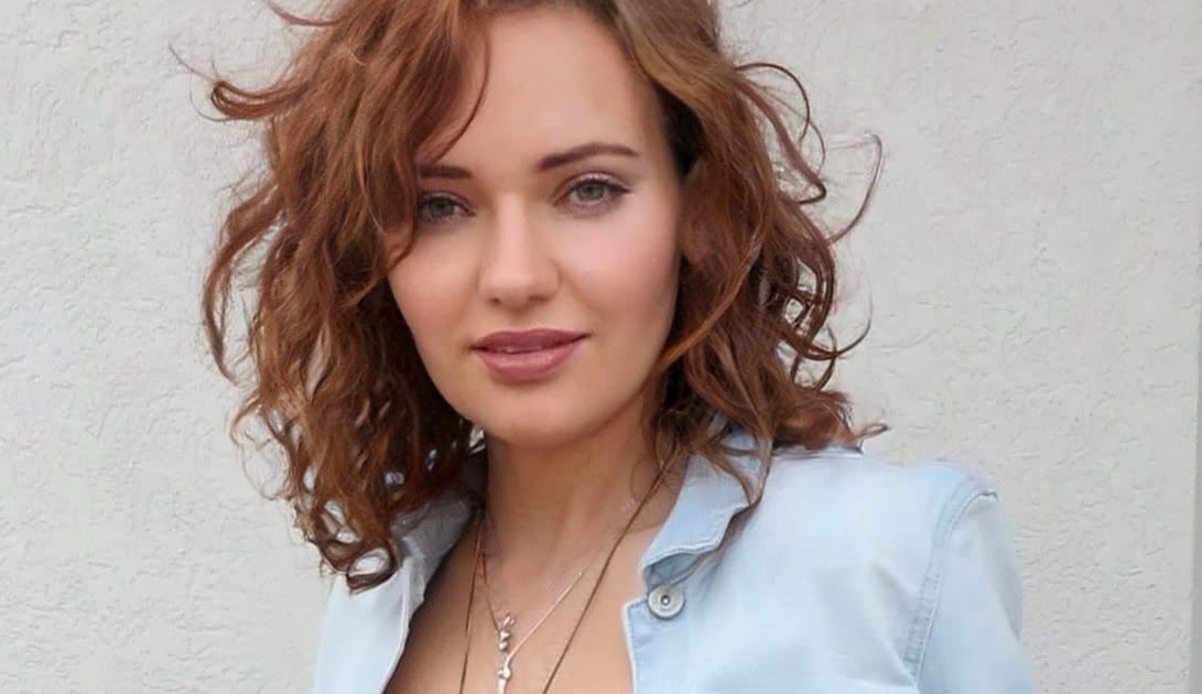 Interview With Daniela Valenti, Author of The Diamond Rose (A Sentinel ...