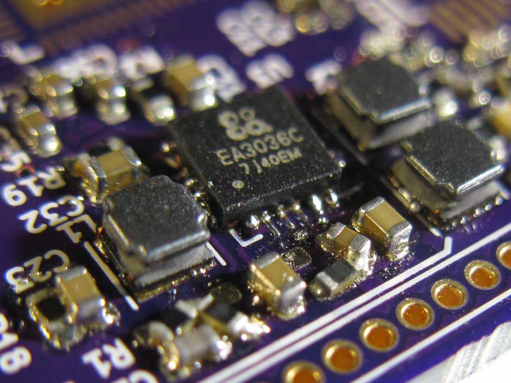 Willy Tarreau's stuff: Breadbee: Build your own single board computer