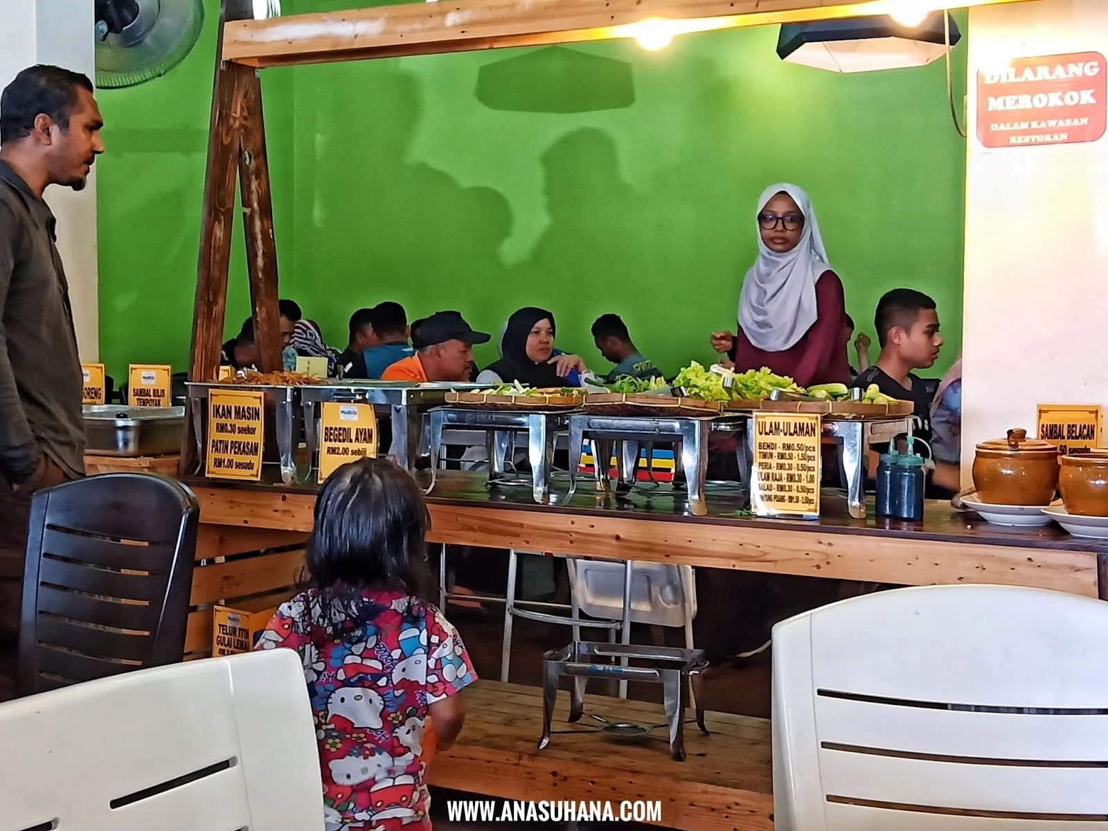 Lunch Patin Gulai Tempoyak Di MABIQ 2 Kuantan - Ana Suhana
