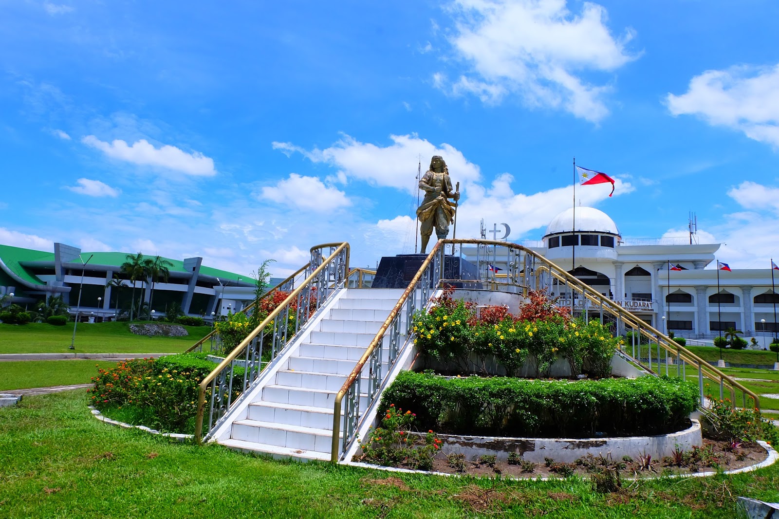 A Quick Visit at Sultan Kudarat Provincial Capitol - From The Highest ...