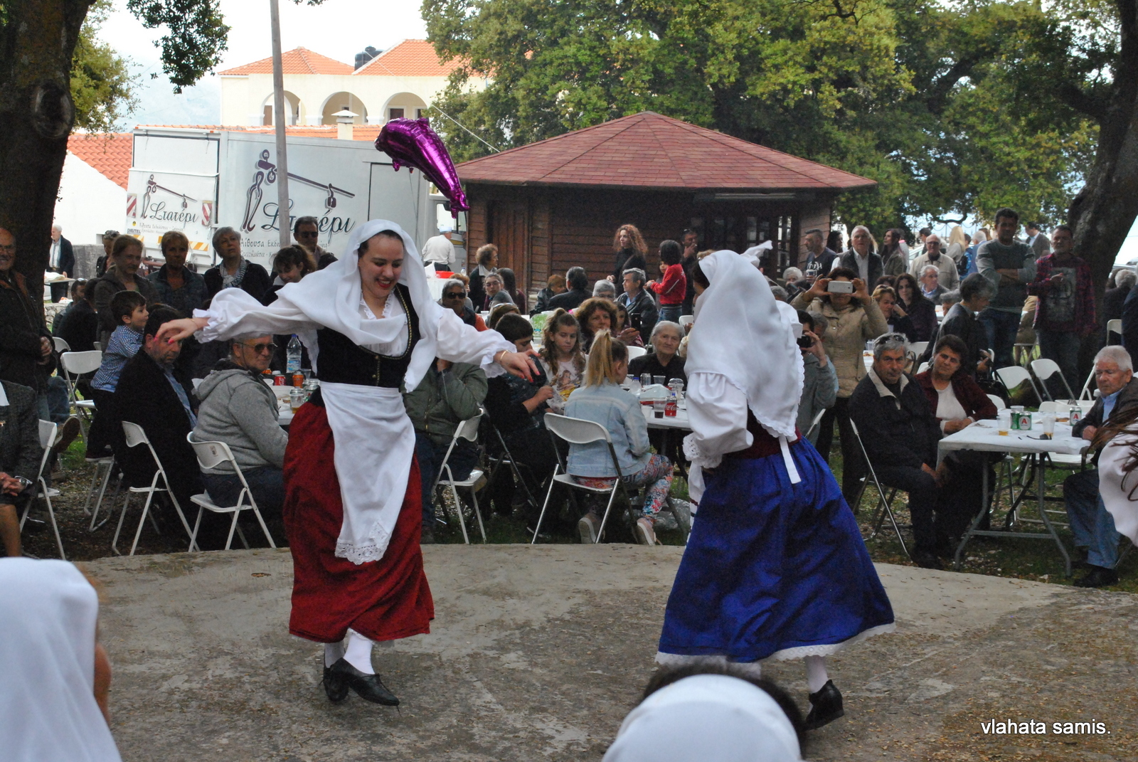 vlahata samis ΚΕΦΑΛΟΝΙΑ: Το πανηγύρι στα Θέματα.