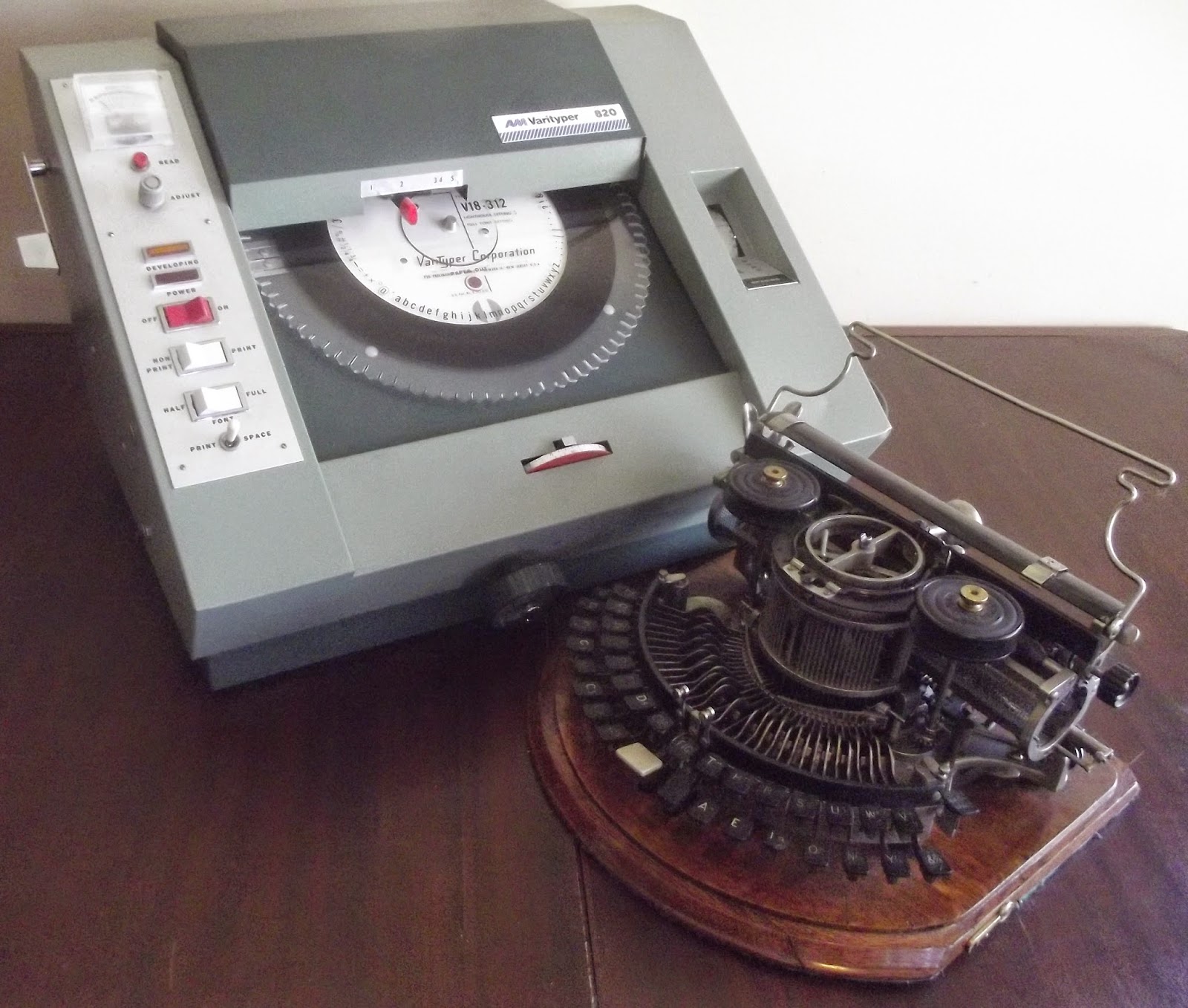 oz.Typewriter: Varityper's Century of Typesetting