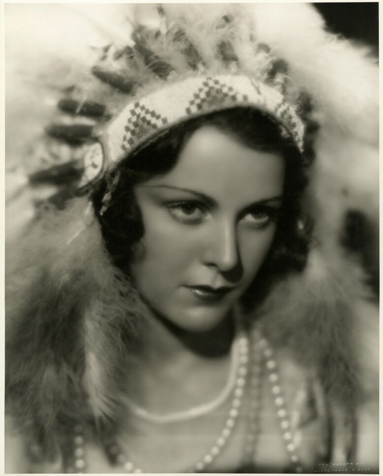 Slice of Cheesecake: Frances Dee, pictorial