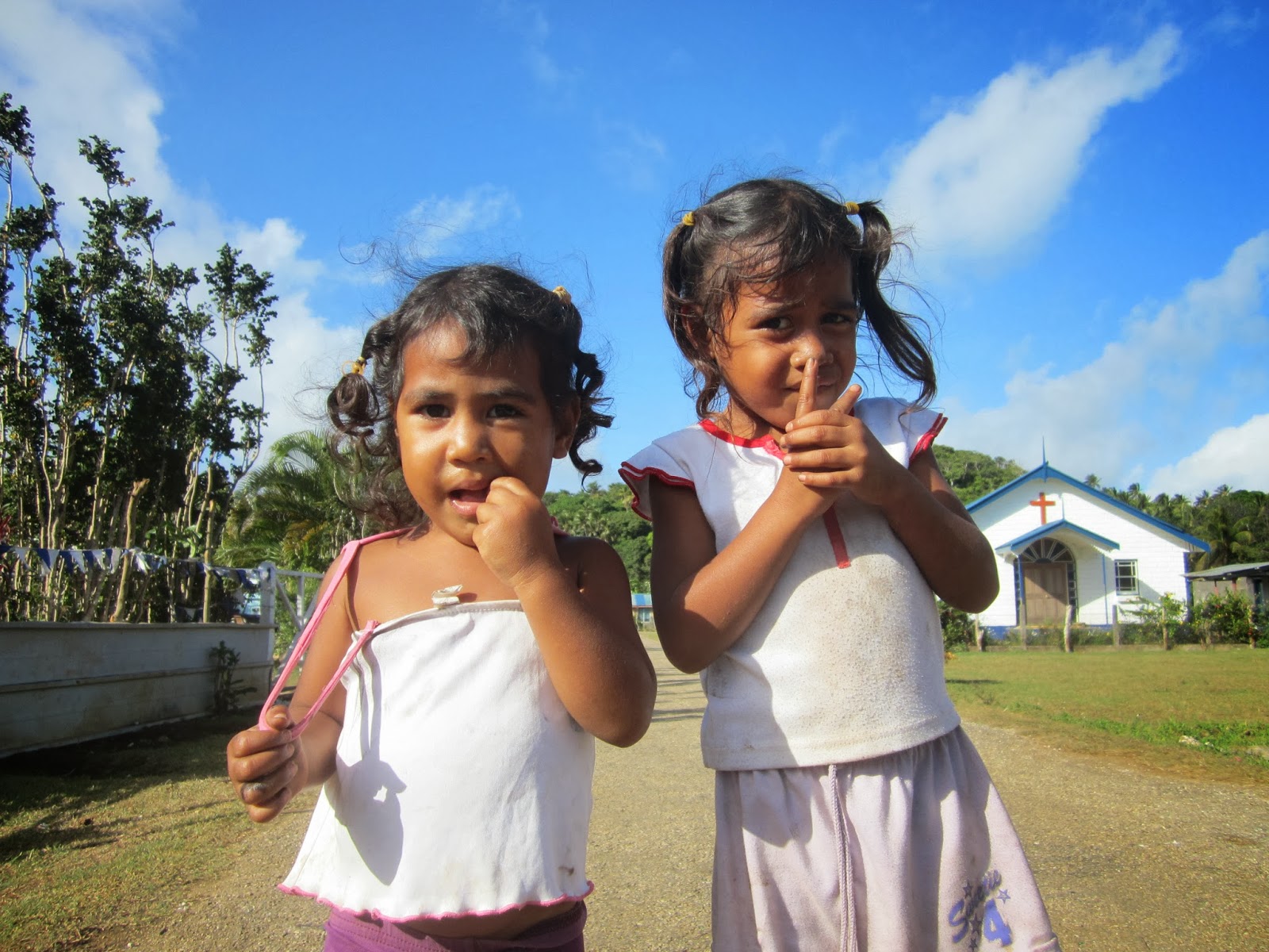 Gone with the backpack: TONGA. The last kingdom in South Pacific